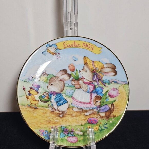 Avon | Holiday | Vintage Avon Easter Parade Porcelain Plate 5 Inches ...